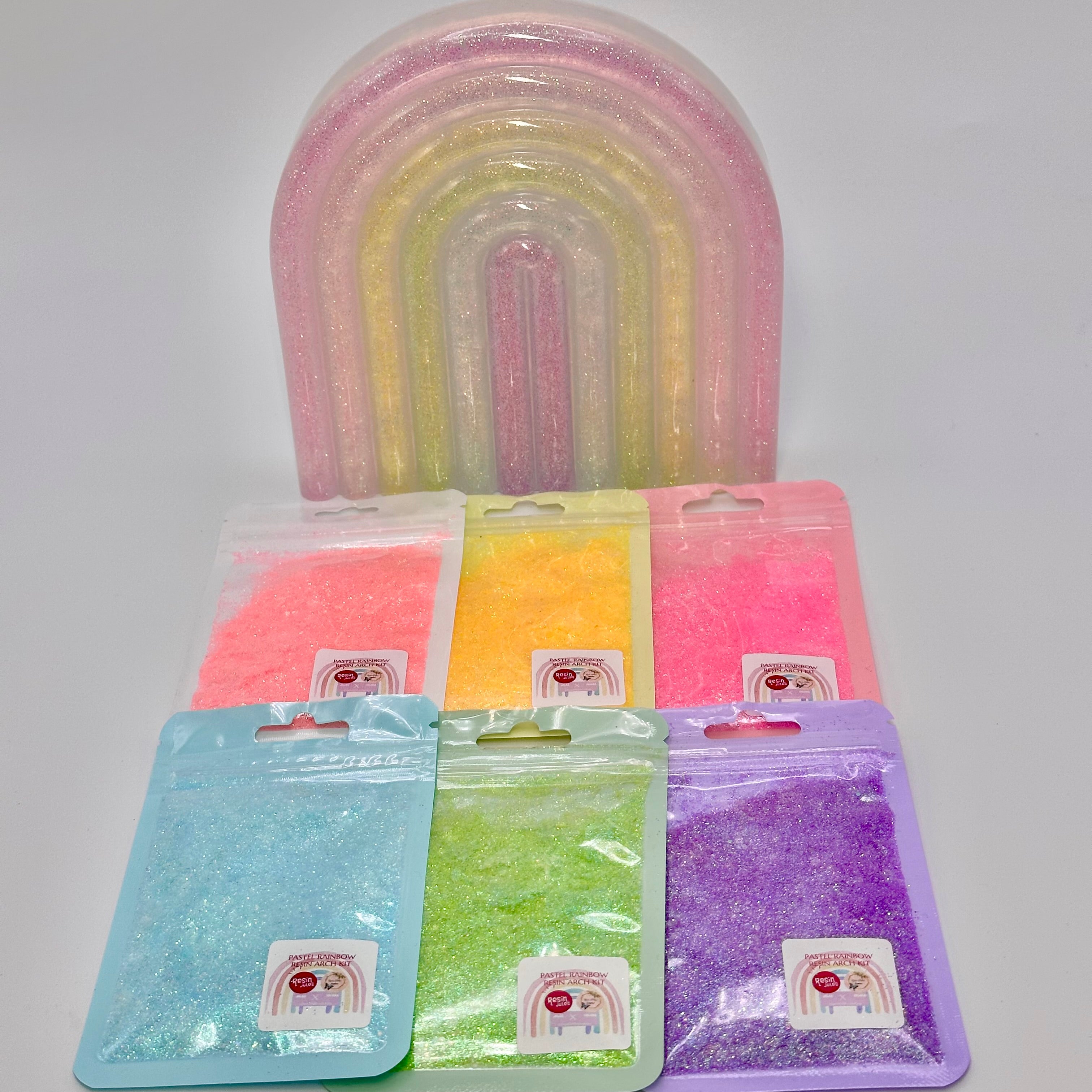 Glitters, sparkles and tints! – Resin Jules